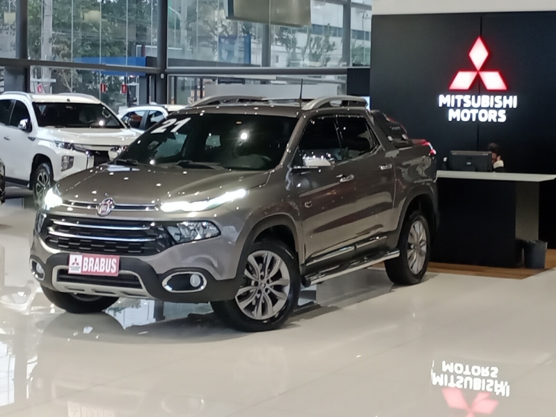 TORO 2.0 16V Turbo Ranch 4WD