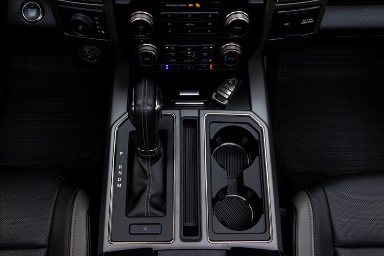 FORD F-150 3.5 V6 Ecoboost Raptor CD 4WD Selectshift - Prime Veículos Premium